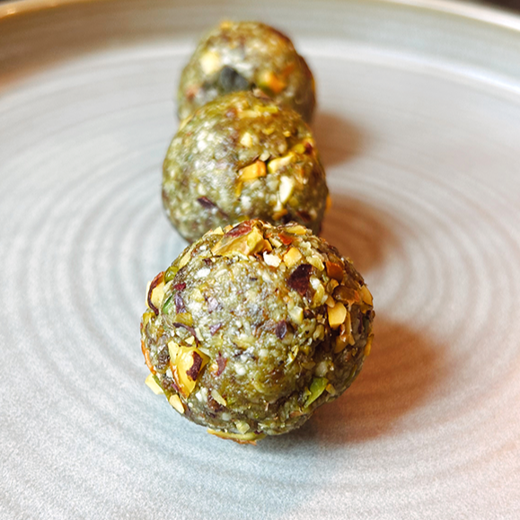 Matcha Pistachio Ball (Delivery Only BKK / CM) 8778742071535 – Sunshine ...